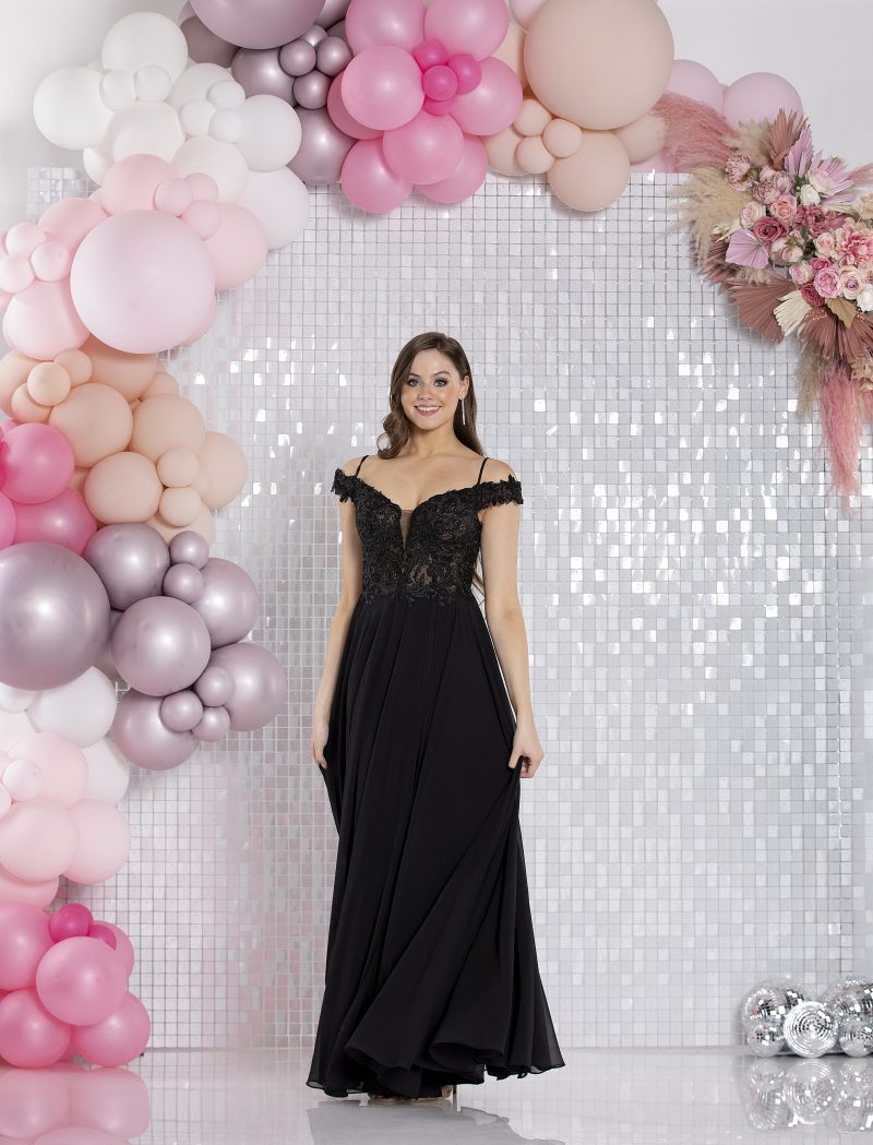 Tiffany's Prom/Evening Wear - Cinderella Ball Gowns and Beauty